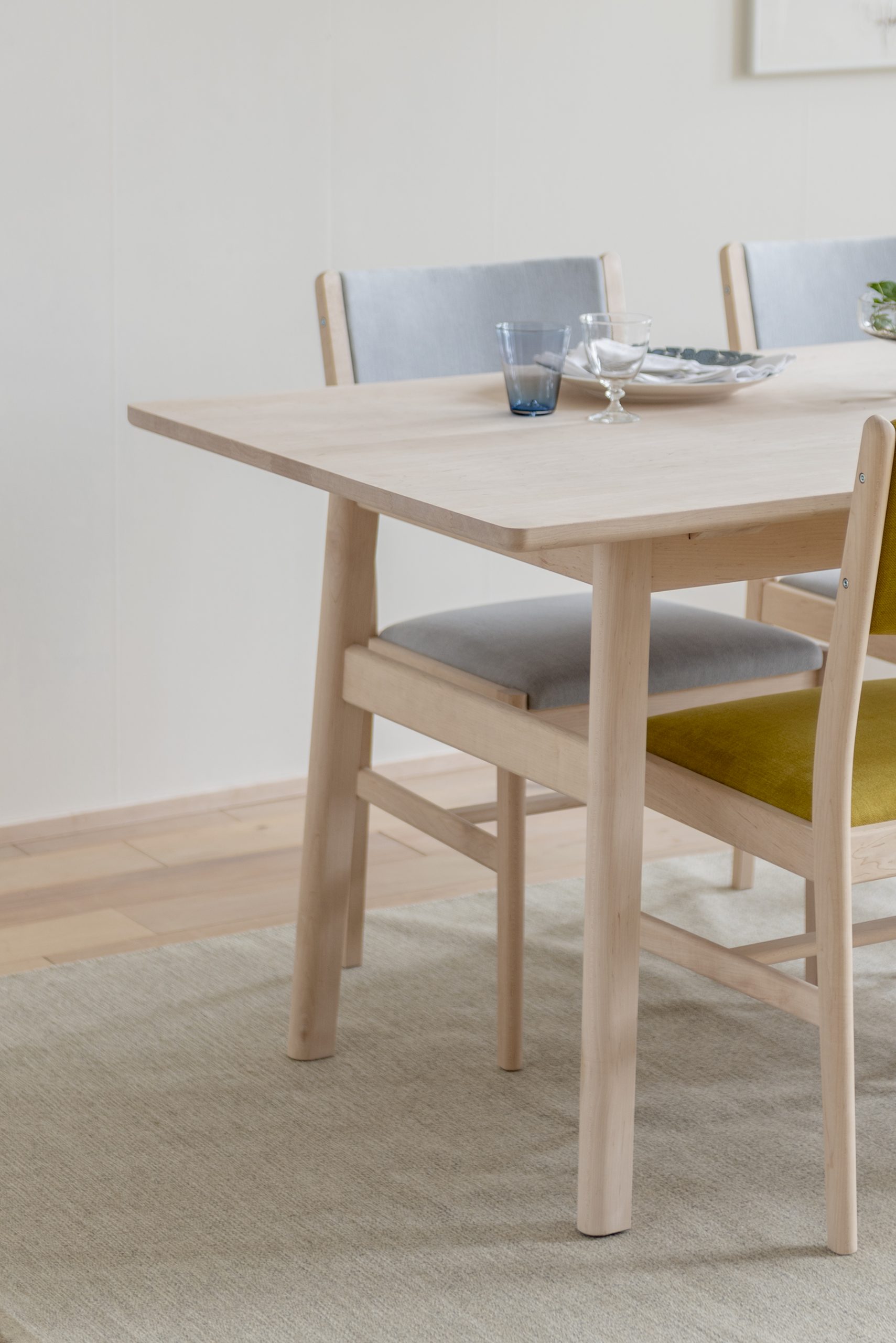 LIM Dining Table / リムダイニングテーブル | LIM